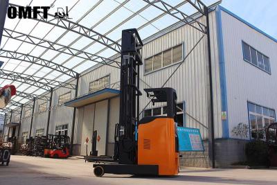 China 10 km/h Reissnelheid Elektric Reach Vorklift Truck 1600-2000kg 9000-12000mm 6m-12m Te koop