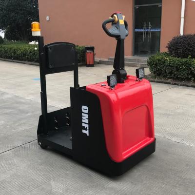 China 3000 kg 6000 kg Elektro-Schlepper-Traktor-Sitz Fahrt mit QSB-Rohrlos-Reifen-Design zu verkaufen