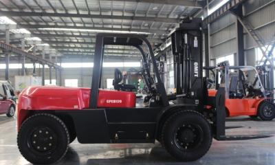 China Altura de elevación 3000-7000 mm 16t Fuel forklift Fd160 con cabina y posicionador de horquilla en venta