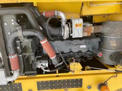 Cina Komatsu PC200-8 PC200-7 Escavatore con motore Cummins 110KW Escavatore a trascinatore usato in vendita