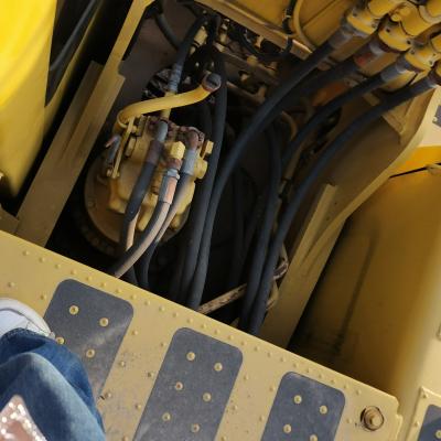 Cina Escavatore Komatsu PC240LC di seconda mano da 24 tonnellate con capacità di secchi da 1,2 M3 2020 in vendita