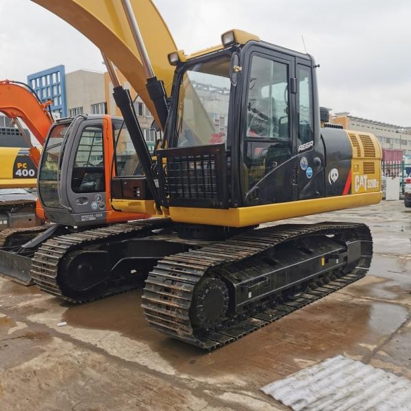 Quality 1.0m3 CAT320D Excavator Strong Power And Soft Steel Design For 0-2000 Working for sale