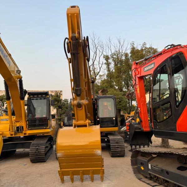 Quality CAT320D2 Second-Hand Excavator with and High Work Efficiency in Good Condition for sale