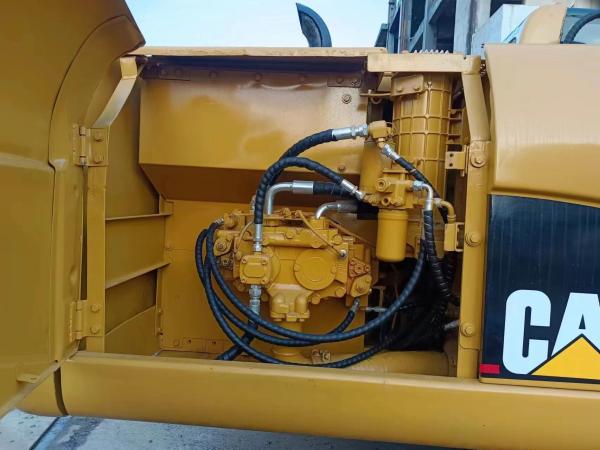 Quality 90% Construction Machinery Digger Used CAT320 Excavator for Your Construction for sale