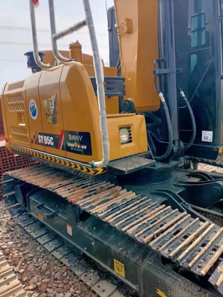 Quality Good Condition SANY 9ton Mini Excavator SY95 Japan Crawler Digger with 53.8KW for sale