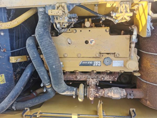 Quality CAT 320C Excavator 20ton with Original Hydraulic Cylinder at Great Working for sale
