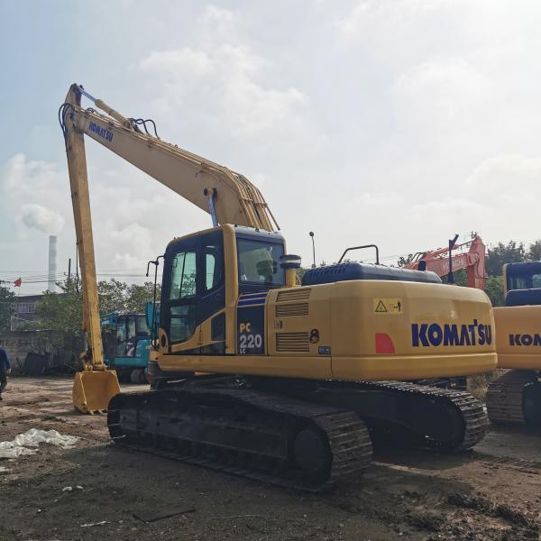 Quality Used Kumatsu PC220 PC200 PC240 Crawler Excavator with 1m3 Bucket Capacity in for sale