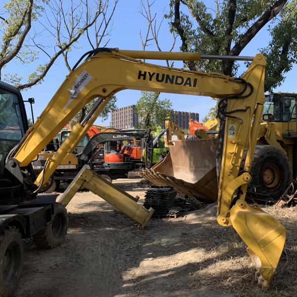 Quality Good Condition Used Korea Hyundai 60w Wheel Excavator with Original Hydraulic for sale