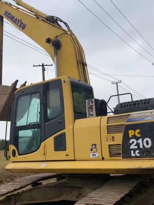China 2018 USED Komatsu 210LC graafmachine met uitstekende prestaties en originele hydraulische pomp Te koop