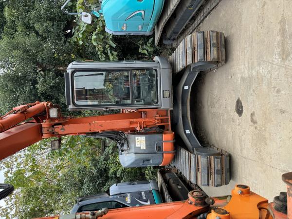 Quality 0.4m3 High Work Efficiency 7000KG Hitachi ZX75U Excavator for sale
