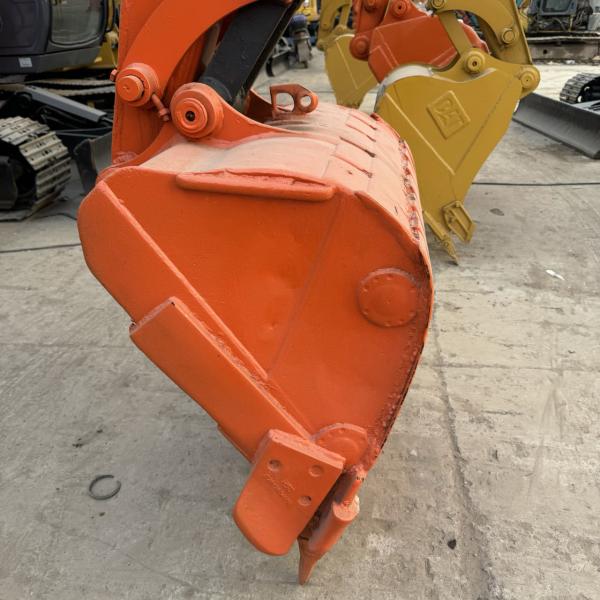 Quality 34.1 Tons Hitachi ZX68USR Used Excavator With Original Paint And High Work for sale
