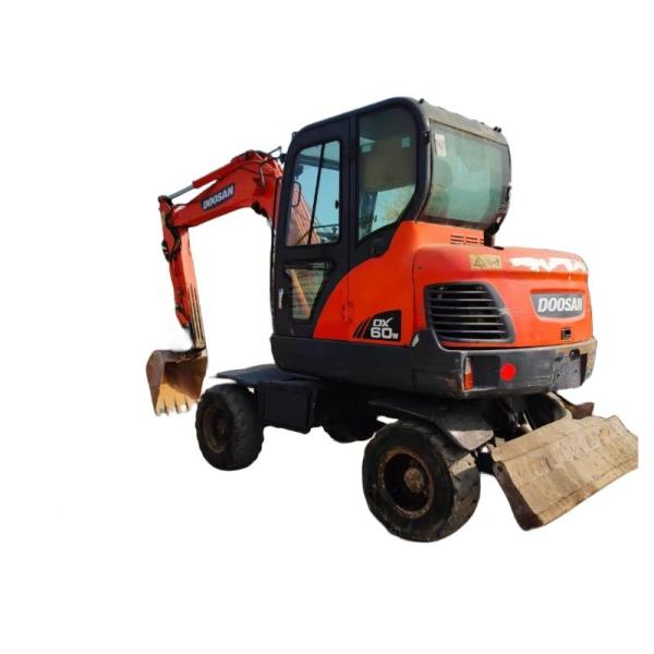 Quality 0.21m3 Doosan Dx 60 Excavator Machine With 39.7KW Power 5700KG for sale