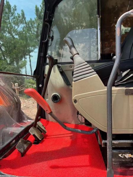 Quality DH60-7 Doosan Mini Excavator With 0.2m3 Bucket Capacity 5550KG for sale