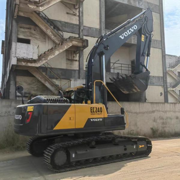 Quality Volvo EC240 Crawler Excavator 24 Tons Used in Good Condition with and Original for sale