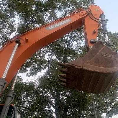Cina 50800kg Peso di esercizio Doosan DX530 pesante scavatore a trascinamento in ottime condizioni in vendita