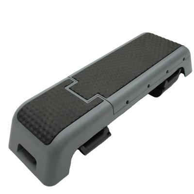 China Professional Multifunction Adjustable Workout Aerobic Stepper Platform Trainer Stretch Board Dumbbell Bench Fitness for sale