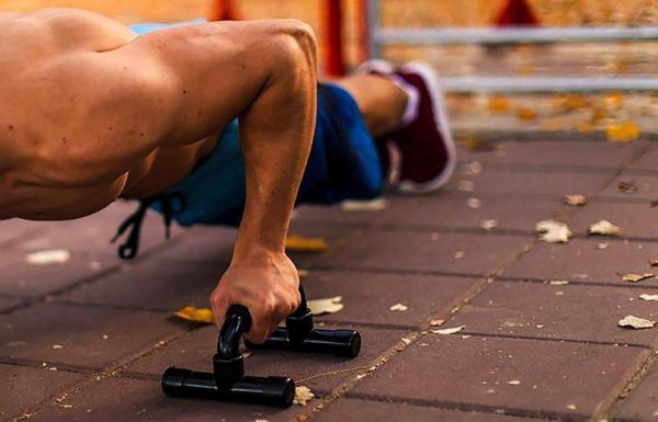 Quality Home Workout Equipment Push-Up Bar with Soft Foam Grip and Non-Slip Feet for for sale