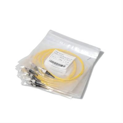 Cina ST UPC Codino in fibra ottica Simplex 0,9 mm PVC G652D OS1 in vendita