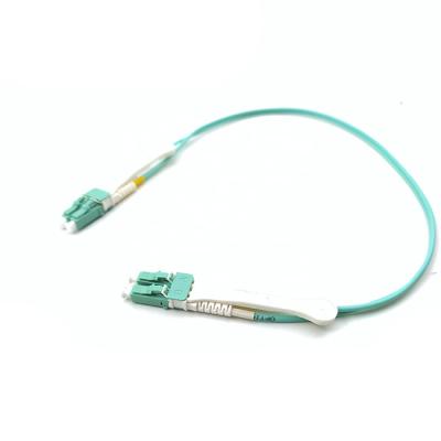 Cina Duplex 3,0 mm 2,0 mm PVC LSZH LC PC multimodale Polarità OM3 commutabile Uniboot in vendita