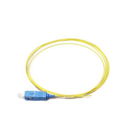 Cina 0,9 mm Tampone stretto PVC LSZH OFNR SC PC APC SM MM Treccia in fibra ottica in vendita