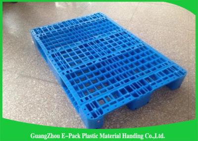 Cina I pallet di plastica resistenti durevoli trasportano muoversi antiscorrimento con i tubi d'acciaio dentro in vendita