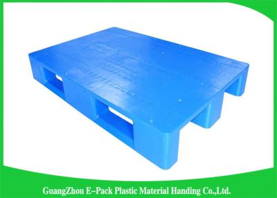Cina pallet di plastica blu di 800mm * di 1200 con tre corridori, HDPE di plastica del vergine dei pallet di scivoli in vendita