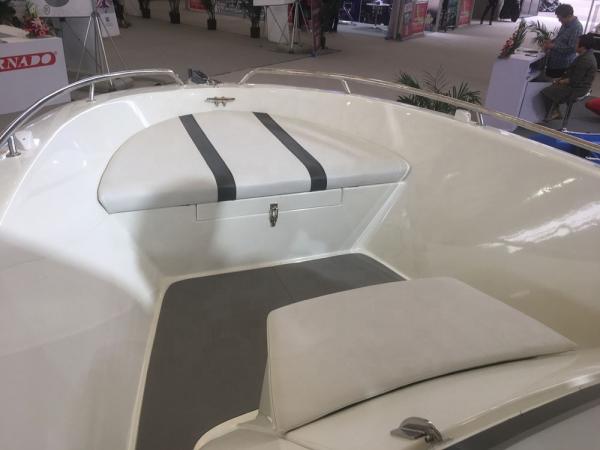 Quality 22FT Fiberglass Fishing Center Console Boat for sale