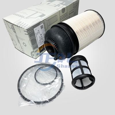 China Truck Diesel Engine Fuel Filter A4710902755 A4710902455 For Mercedes Benz Actros for sale
