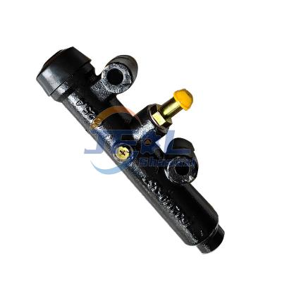 China 1602110-367 High-efficiency Hydraulic Clutch Master Cylinder with Compact Structure and Durable Design for FAW J5 J6 Trucks for sale