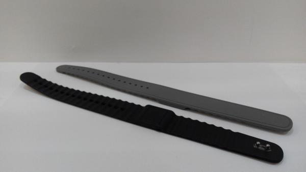 Quality Hospital Access Control RFID UHF Silicone Wristband Radio Frequency Identificati for sale
