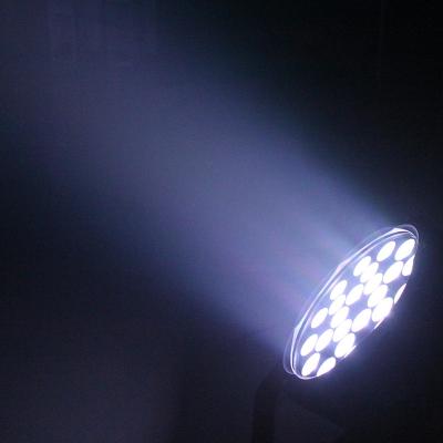 China 82W LED Par Can Wash Par Up Light 24*3W RGBW 4 In 1 LED Flat Par Light For Party for sale