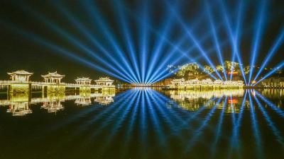 中国 0.3m 0.5m 1m アウトドア線形洗濯機ライト 24w Ip67 Dmx512 建築用スポットライト 販売のため