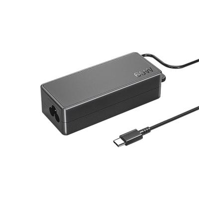Chine Chargeur d'ordinateur de bureau de 65W avec entrée de fil de charge de type C 100V-240V à vendre