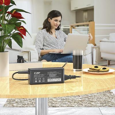 Chine Chargeur d'ordinateur de bureau de 65W avec entrée de fil de charge de type C 100V-240V à vendre