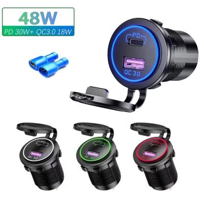 Chine OEM/ODM Bienvenue 5V Pd 45W Qc et chargement USB C Adaptateur de chargeur de voiture pour allume-cigare à vendre