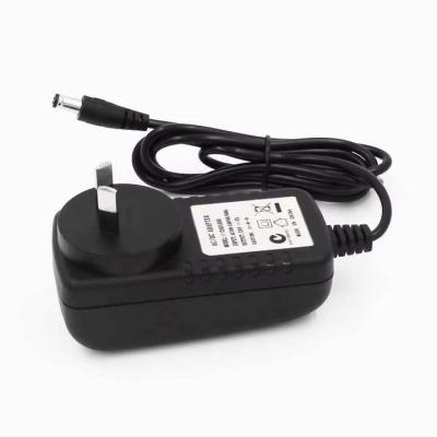 中国 Au Pin DCプラグコネクタ 2 AU Pin DC 純銅電源電源アダプター ABS 絶縁材料 入力 12V 1A/2A 販売のため