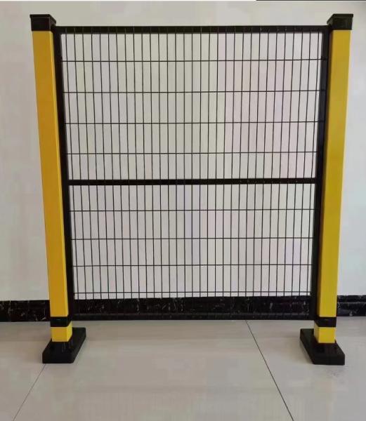 Quality Industrial Steel Metal Wire Mesh Fencing Welded Robot Safety Fencing 1.8M for sale