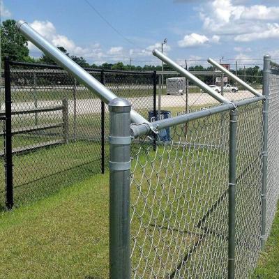 China 3.0MM Metal Wire Mesh Fence Chain Link Fence Woven Rust Resistance for sale