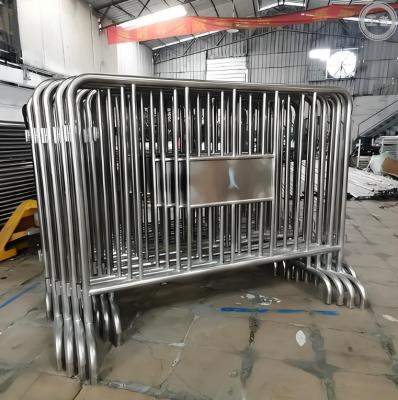 China Stainless Steel Anti Climb Strong Traffic Safety Crowd Control Barrier for sale