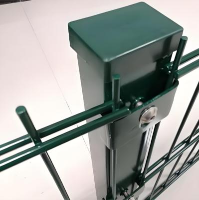 China PVC Powder Coated 656 Metal Mesh Fence Panel 2D Double Wire for sale