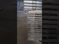 0.5x1M Zware galvaniseerde mesh draad opslag manden metalen container OEM ODM