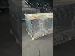 道路安全用金属 歩行者群衆制御障壁 臨時フェンス 1.1M
