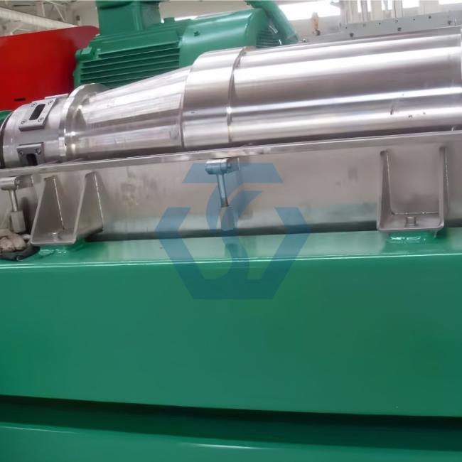 Separate Ultrafine Solids With LW Series Decanter Centrifuge In Oil And Gas Industry