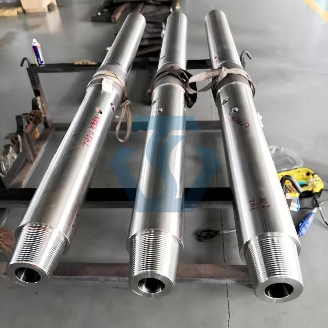 API Spec 7-1 And SY/T5144 Standard Slick Spiral And Non-Magnetic Drill Collars In Various Sizes For Petroleum Drilling