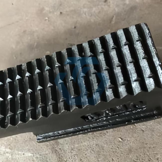 API Drilling Tool Hydraulic Tubing Power Tong / Manual Tong / Safety Clamp Insert Spare Parts Dies