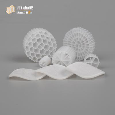 China Afvalzuiveringsinstallatie Mbbr Biobollen Filtermedia Mbbr Plastic Waterzuiveringsdrager Mbbr Te koop