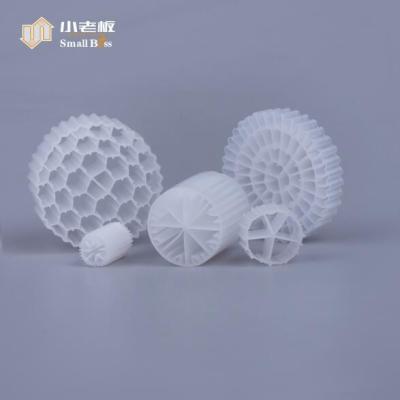 China Grote oppervlakte bewegende bed Biofilm reactor 85% Porositeit Biochip Mbbr Te koop