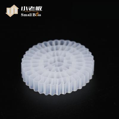Cina campione 75 fori Grande superficie Bianco Medi MBBR affidabile Bio Filtro Medi per RAS in vendita
