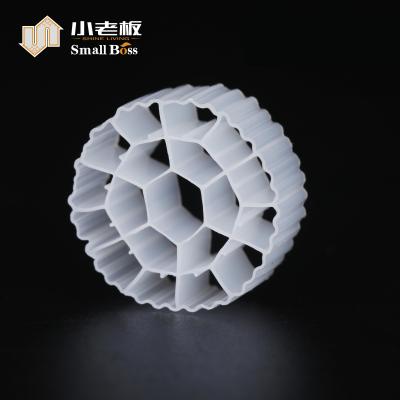 China Biofilm Reactor Fish Pond MBBR Filter Media 100% Virgin HDPE Material for sale