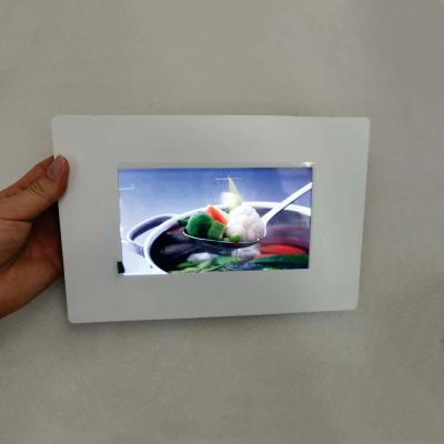 China Solar Powered Acrylic Digital Photo Frame 7 Inch HD Display Eco Friendly Electronic Picture Frame for sale